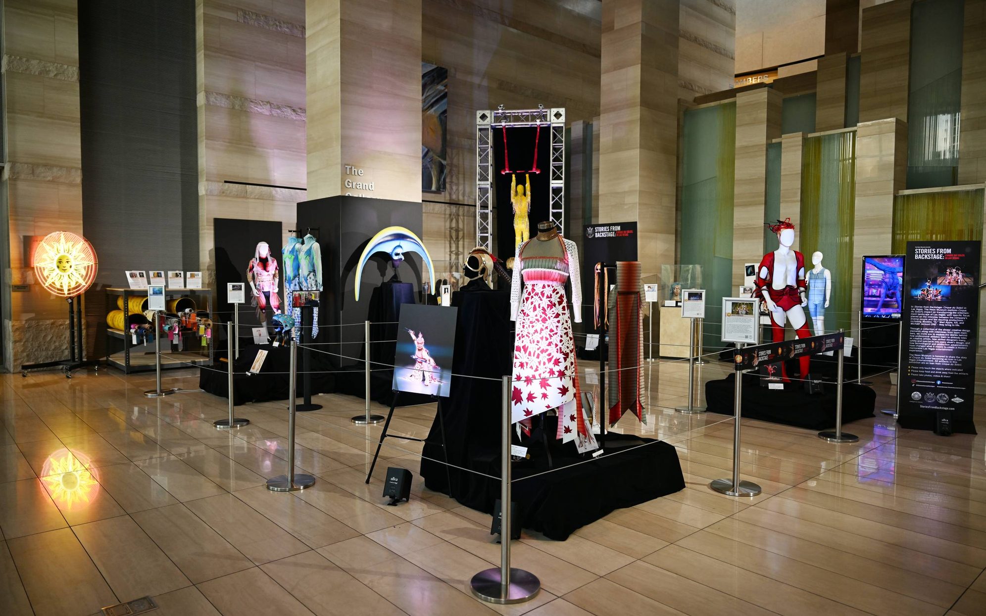 Largest Neon Signs in Las Vegas | The Neon Museum Las Vegas